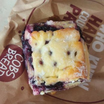 COBS BREAD - Updated December 2025 - 50 Photos & 78 Reviews - 370 Bloor ...