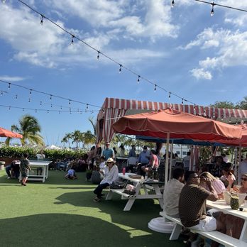 REGATTA GROVE - Updated May 2024 - 260 Photos & 124 Reviews - 3415 Pan ...