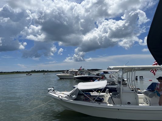 FORT GEORGE ISLAND MARINA - Updated December 2025 - 24 Photos - 9954 ...