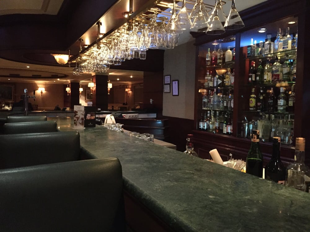 DAPHNE RESTAURANT - Polat Renaissance Hotel No: 2, İstanbul, Turkey ...