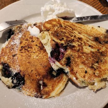 CAFE RAYMOND - Updated November 2024 - 497 Photos & 398 Reviews - 2009 ...