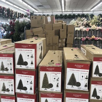 MICHAELS - Updated December 2024 - 22 Photos & 20 Reviews - 5012 N May ...