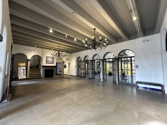 RIVERSIDE ART MUSEUM - Updated December 2025 - 369 Photos & 95 Reviews ...