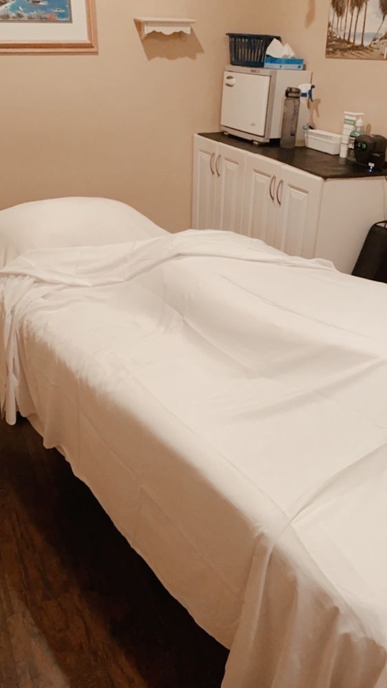 CLOUDMOVER DAY SPA - Updated June 2025 - 54 Photos & 325 Reviews ...