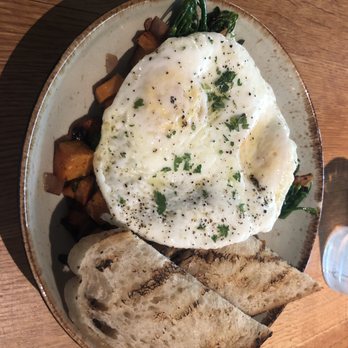 BRADDOCK PUBLIC HOUSE - Updated December 2025 - 98 Photos & 33 Reviews ...