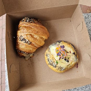 TWO BEES CAFE & PATISSERIE - Updated October 2025 - 56 Photos & 35 ...