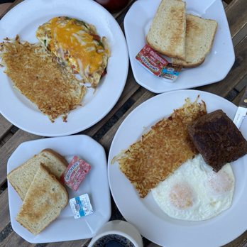 RIALTO CAFE - Updated June 2025 - 1442 Photos & 1331 Reviews - 108 W ...