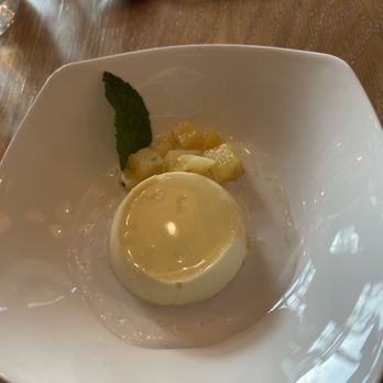 ACACIA MIDTOWN - Updated April 2025 - 86 Photos & 63 Reviews - 2363 ...