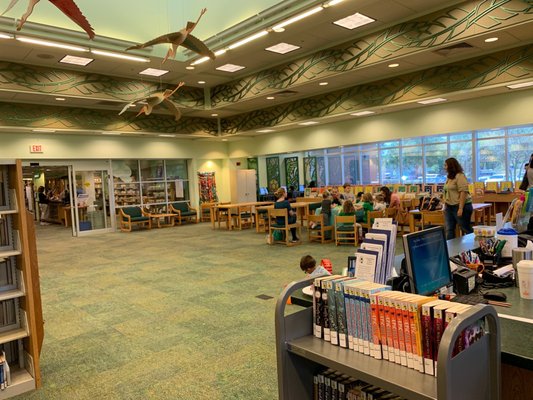 LAND O LAKES BRANCH LIBRARY - Updated January 2026 - 14 Photos & 18 ...