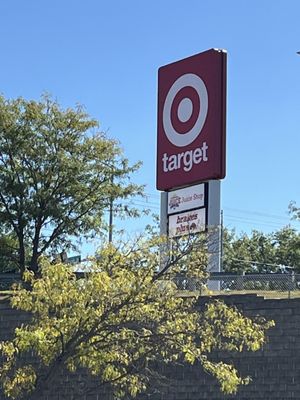 TARGET - Updated January 2026 - 49 Photos & 24 Reviews - 718 N ...