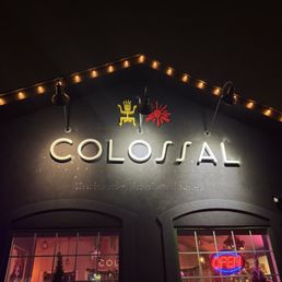 COLOSSAL RESTAURANT - Updated December 2025 - 102 Photos & 32 Reviews ...