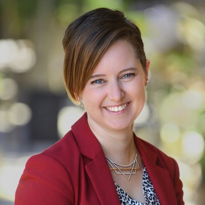 AMANDA NEWLOVE REAL ESTATE AGENT - Updated April 2025 - 10 Photos ...