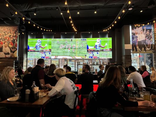 URBAN MEYER’S PINT HOUSE - Updated November 2025 - 425 Photos & 420 ...