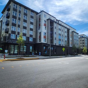 SWEDISH REDMOND CAMPUS - Updated August 2025 - 14 Photos & 29 Reviews ...