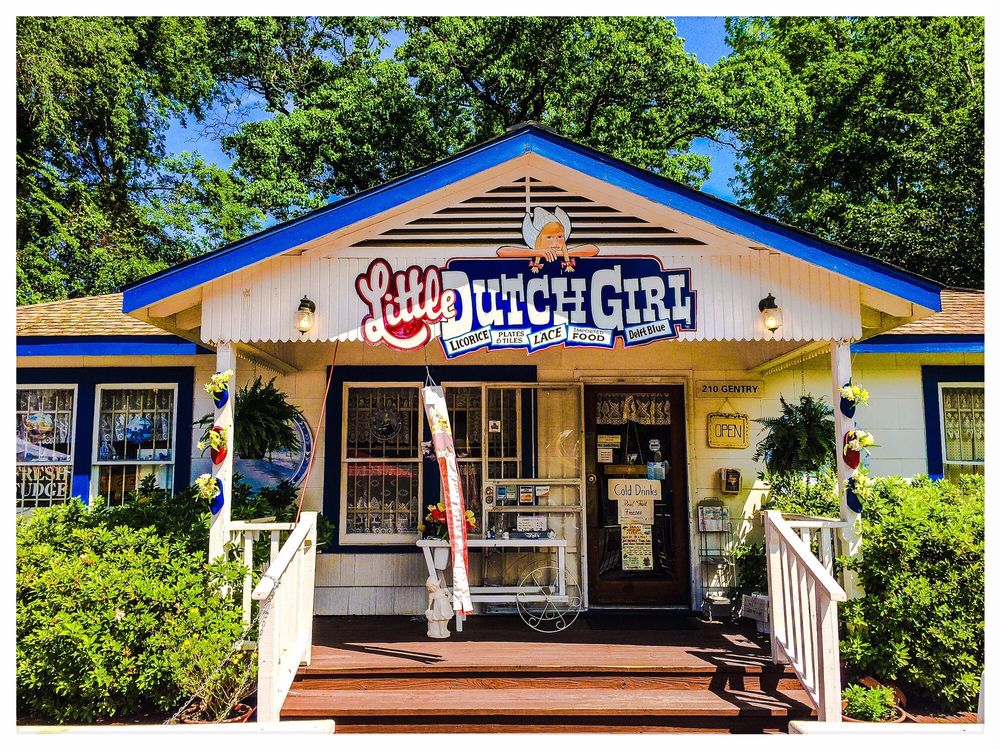THE LITTLE DUTCH GIRL - 26 Photos & 11 Reviews - Imported Food - 210 ...