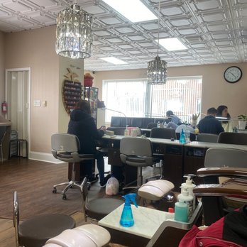 SOUTH PHILLY NAILS - Updated November 2025 - 75 Photos & 32 Reviews ...