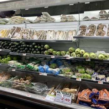 METRO SUPERMARKET - Updated October 2025 - 847 Photos & 61 Reviews ...