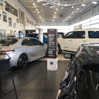 GATEWAY TOYOTA - Updated January 2026 - 52 Photos & 61 Reviews - 2020 ...