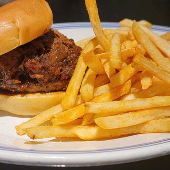 STATS BREWPUB - Updated August 2025 - 339 Photos & 748 Reviews - 300 ...