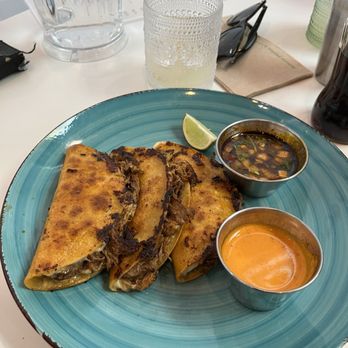 TACO UPRISING - Updated October 2025 - 249 Photos & 112 Reviews - 2849 ...