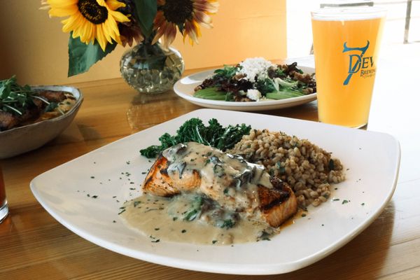 7 DEVILS WATERFRONT ALEHOUSE - 209 Photos & 224 Reviews - 1240 N ...