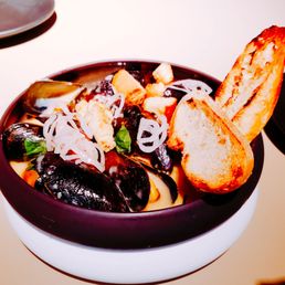 SOLSTICE - Updated May 2025 - 2298 Photos & 681 Reviews - 18555 ...