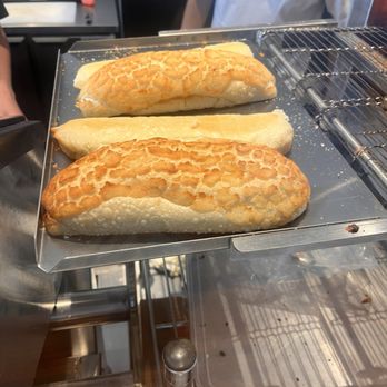 WIGZ - Updated October 2024 - 70 Photos & 67 Reviews - 1816 S Coast Hwy, Laguna Beach ...