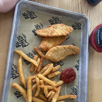 BB RAD’S COASTAL BBQ - Updated August 2024 - 75 Photos & 67 Reviews ...