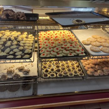 RUDY’S STRUDEL SHOP & BAKERY - Updated January 2026 - 70 Photos & 86 ...