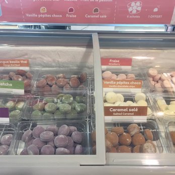 BAR À MOCHI - Updated October 2025 - 13 Photos - 131 Avenue Atwater ...