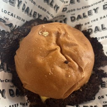 THE DALEY - Updated June 2024 - 775 Photos & 530 Reviews - 1110 Nuuanu ...