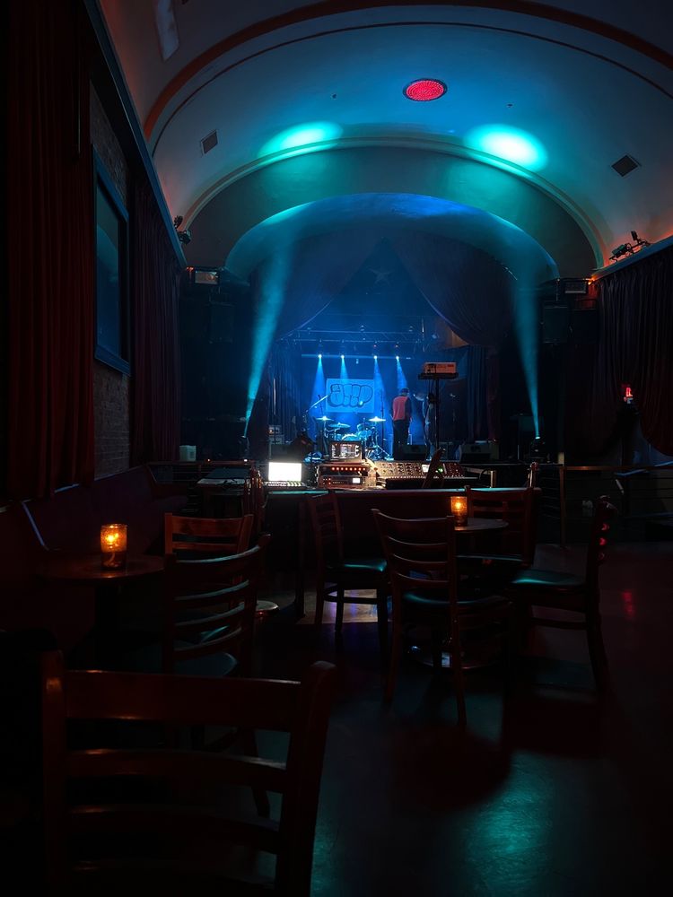 FORTUNE STAR LOUNGE - Updated February 2025 - 26 Photos & 16 Reviews ...