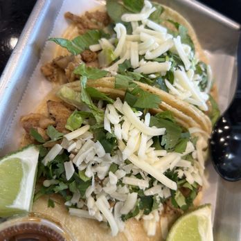 FREZKO TACO SPOT - Updated December 2025 - 26 Photos - 1000 8th St ...