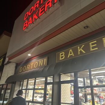 DORTONI BAKERY - Updated December 2025 - 934 Photos & 758 Reviews ...
