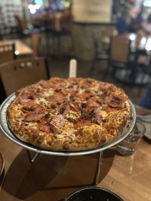 SAWMILL PIZZA & TAPHOUSE - Updated April 2025 - 59 Photos & 81 Reviews ...