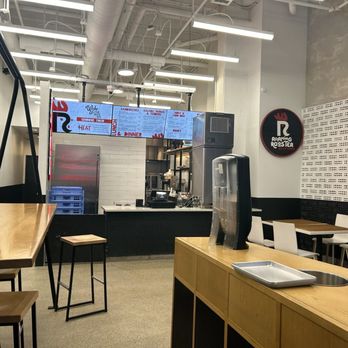 ROAMING ROOSTER - Updated November 2025 - 132 Photos & 78 Reviews ...