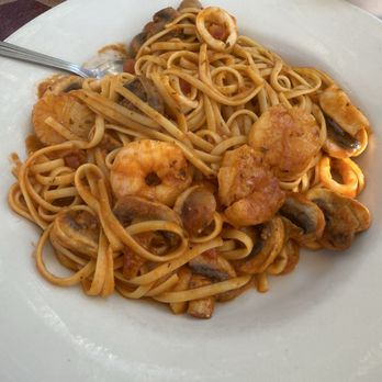 GUMBA’S ITALIAN RESTAURANT - Updated December 2025 - 622 Photos & 937 ...