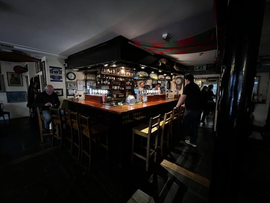 SCANNELLS PUB - Updated January 2025 - 6 Connolly Street, Clonakilty ...