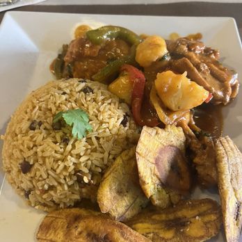 COUNTER & BODEGA - Updated March 2025 - 445 Photos & 330 Reviews - 216 ...