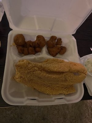 SHARKS FISH & CHICKEN - Updated May 2024 - 5609 Milgen Rd, Columbus ...
