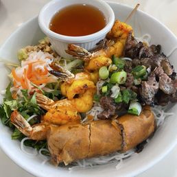 PHO 83 - Updated October 2025 - 317 Photos & 261 Reviews - 615 Pilot ...