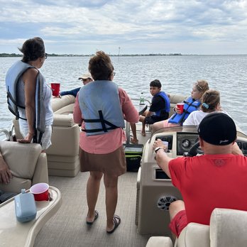 VANS BOAT RENTAL - Updated September 2025 - 801 Bayview Ave, Barnegat ...