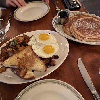 WAVERLY KITCHEN & BAR - Updated December 2024 - 92 Photos & 81 Reviews ...