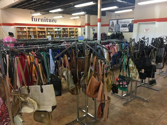 GOODWILL SOUTHERN CALIFORNIA RETAIL STORE & DONATION CENTER - Updated ...