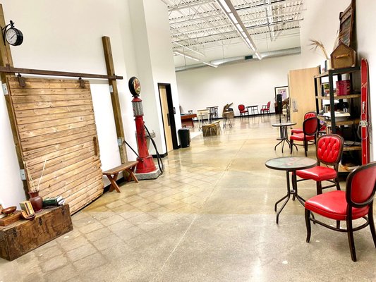 OPEN WINDOW THEATRE - Updated November 2024 - 35 Photos - 5300 S Robert ...