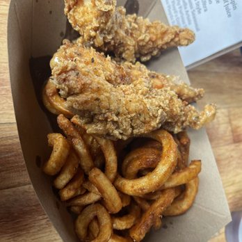 THE GRAYSTONE TAVERN - Updated December 2025 - 83 Photos & 110 Reviews ...