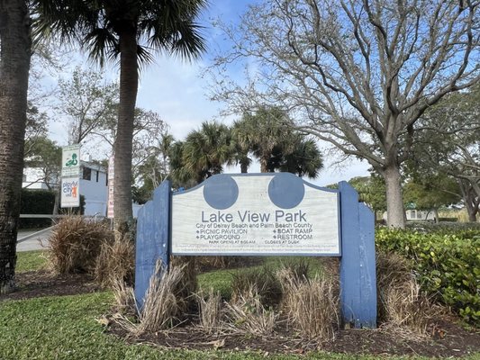 LAKEVIEW PARK - Updated December 2025 - 38 Photos - 1100 Lake Dr ...