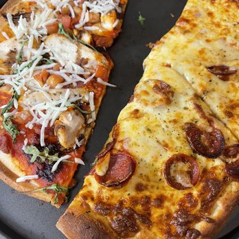 RUSTICO KITCHEN + BAR - Updated January 2026 - 15 Photos - 907 Victoria ...