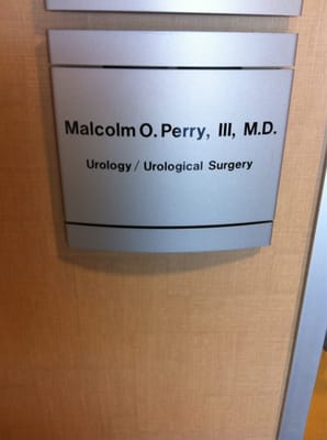 MALCOLM O PERRY III, MD - Updated December 2025 - 24 Reviews - 950 W ...