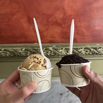 HALO PUB - Updated August 2025 - 300 Photos & 535 Reviews - 9 Hulfish ...